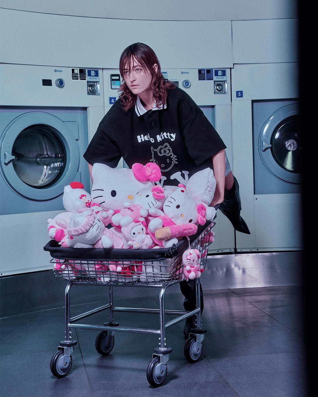 헬로키티는 이 세상을 삼킬거야 | PAP Magazine